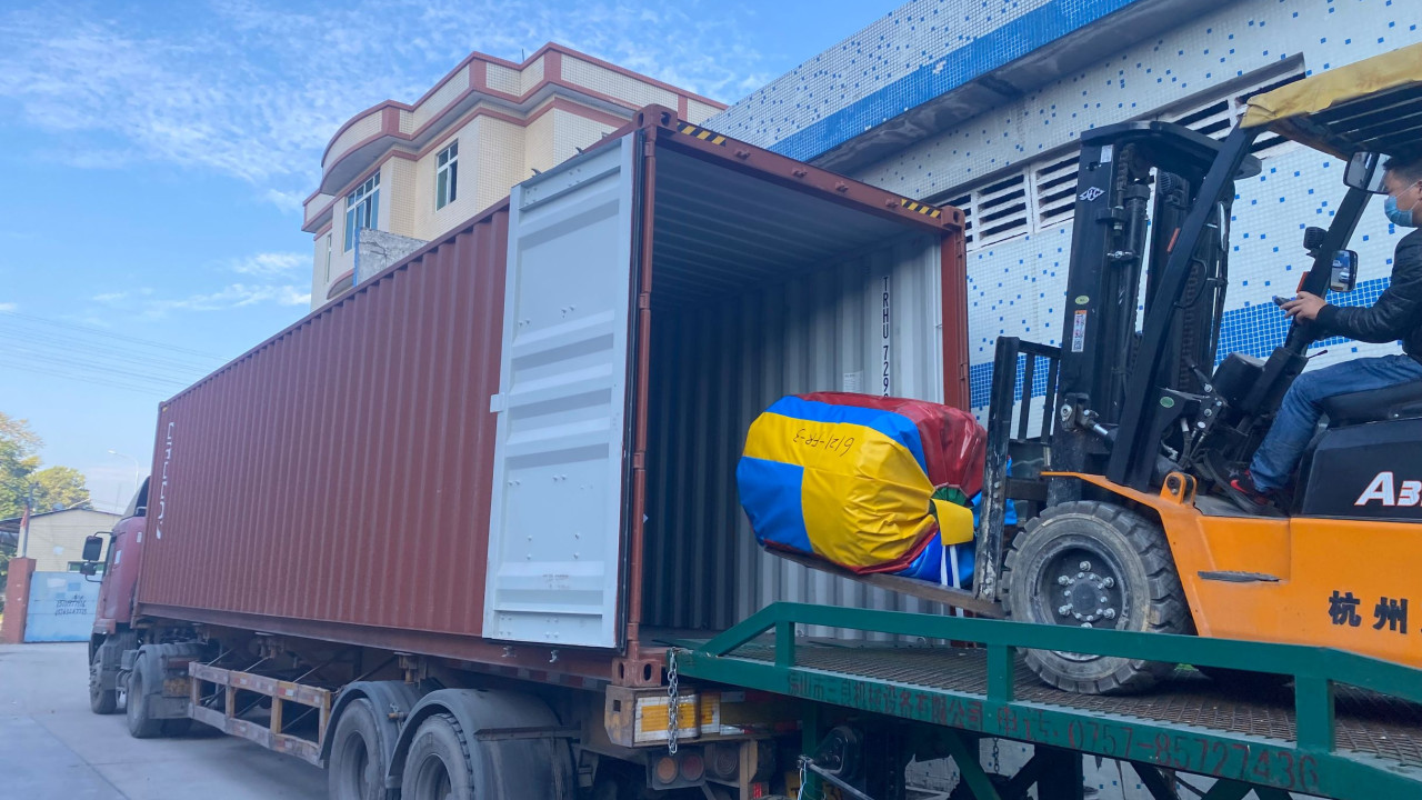 Inflatables: Transport and Storage | Inflatables | News | Ginflatables